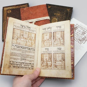 RARE Haggadah Book Passover Set 4pcs, 4 Haggadot From Treasures Jewish ...