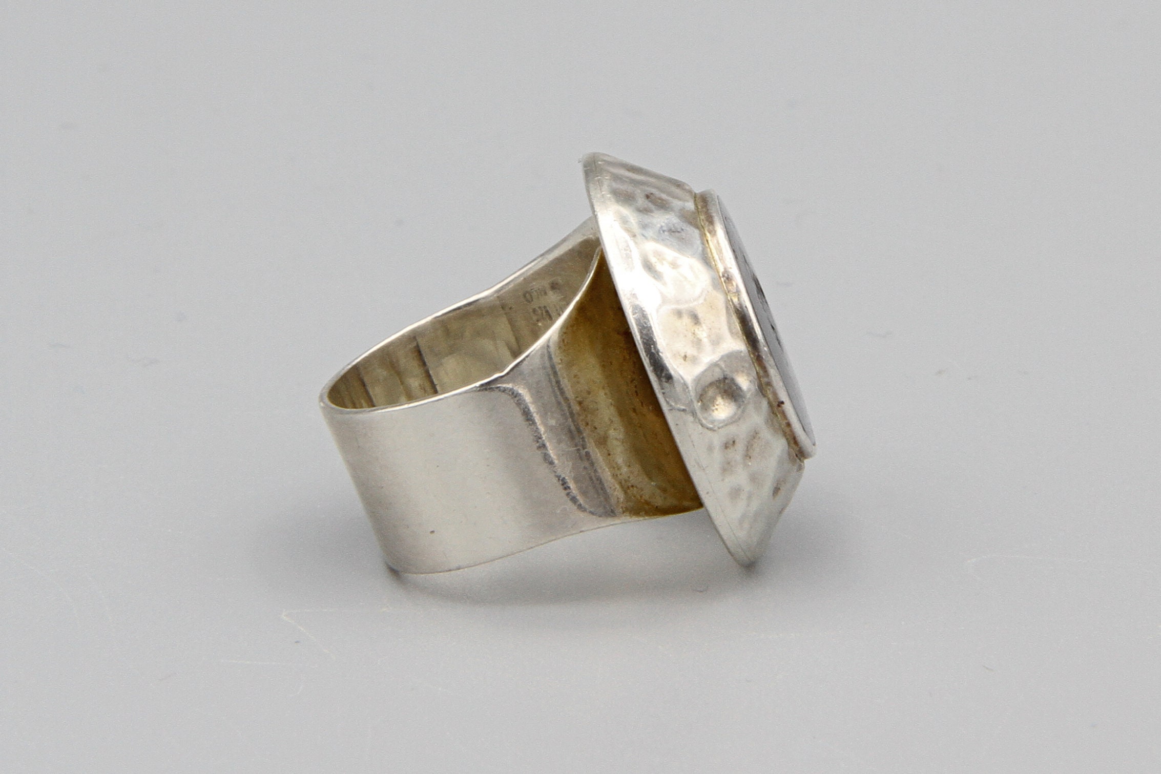 Large Hammered Silver and Abalone Ring Size 6, Sterling Modernist Disc ...