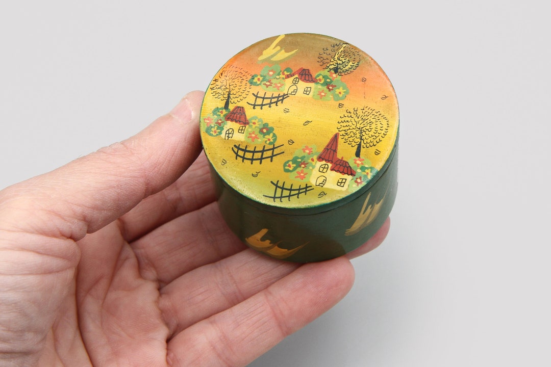 Small Round Hand Painted Box, Cute Wooden Box With Lid, Vintage ...