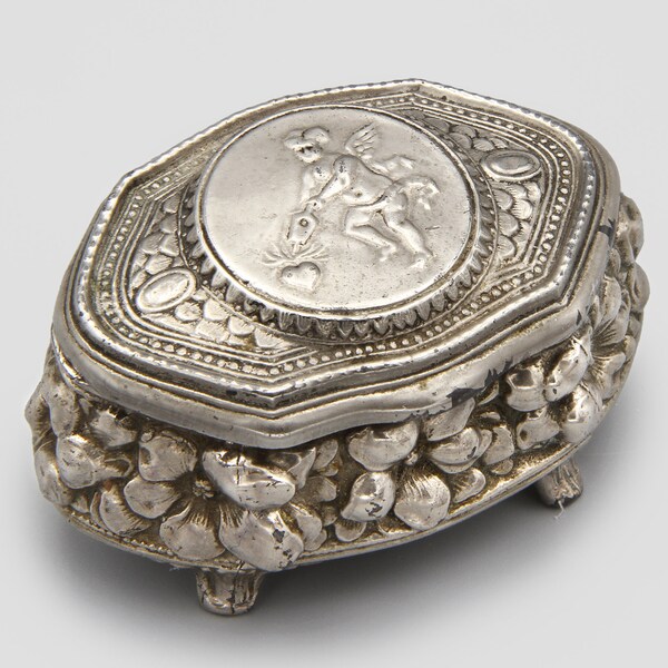 Metal Trinket Box - Etsy