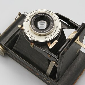 Kodak Six-20 Folding Brownie Camera, Not Tested Antique 30s Collectible ...