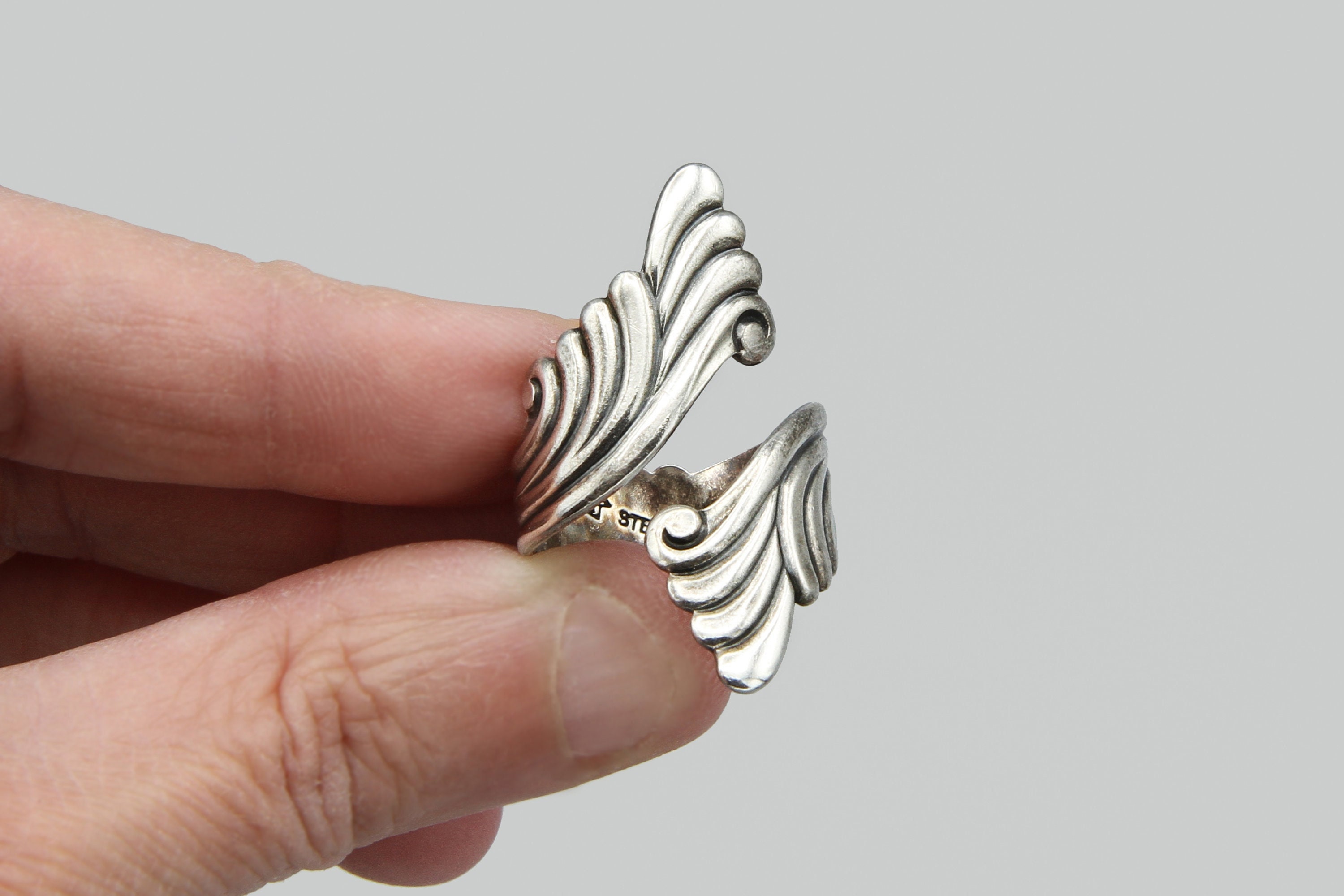 Bell Trading Ring - Etsy Bell Trading Ring - Etsy