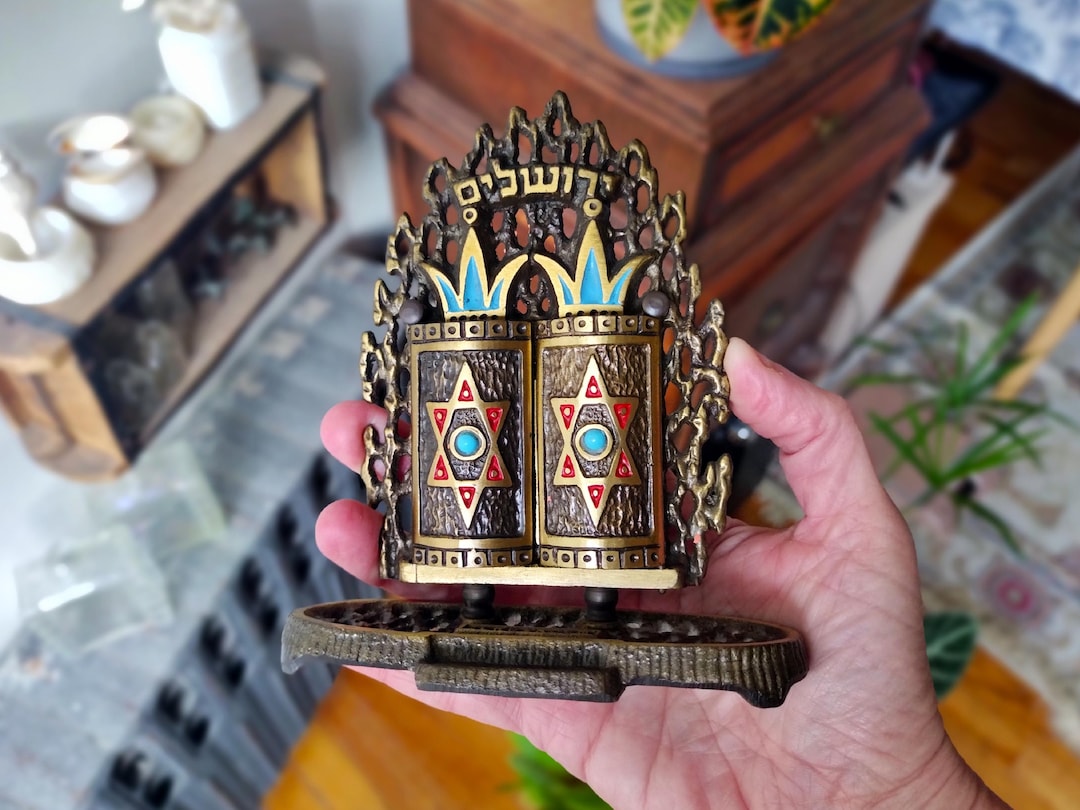 10 Commandments Hebrew Brass and Enamel Table Decor, Hen Holon Israel, Torah Scrolls Decor ...