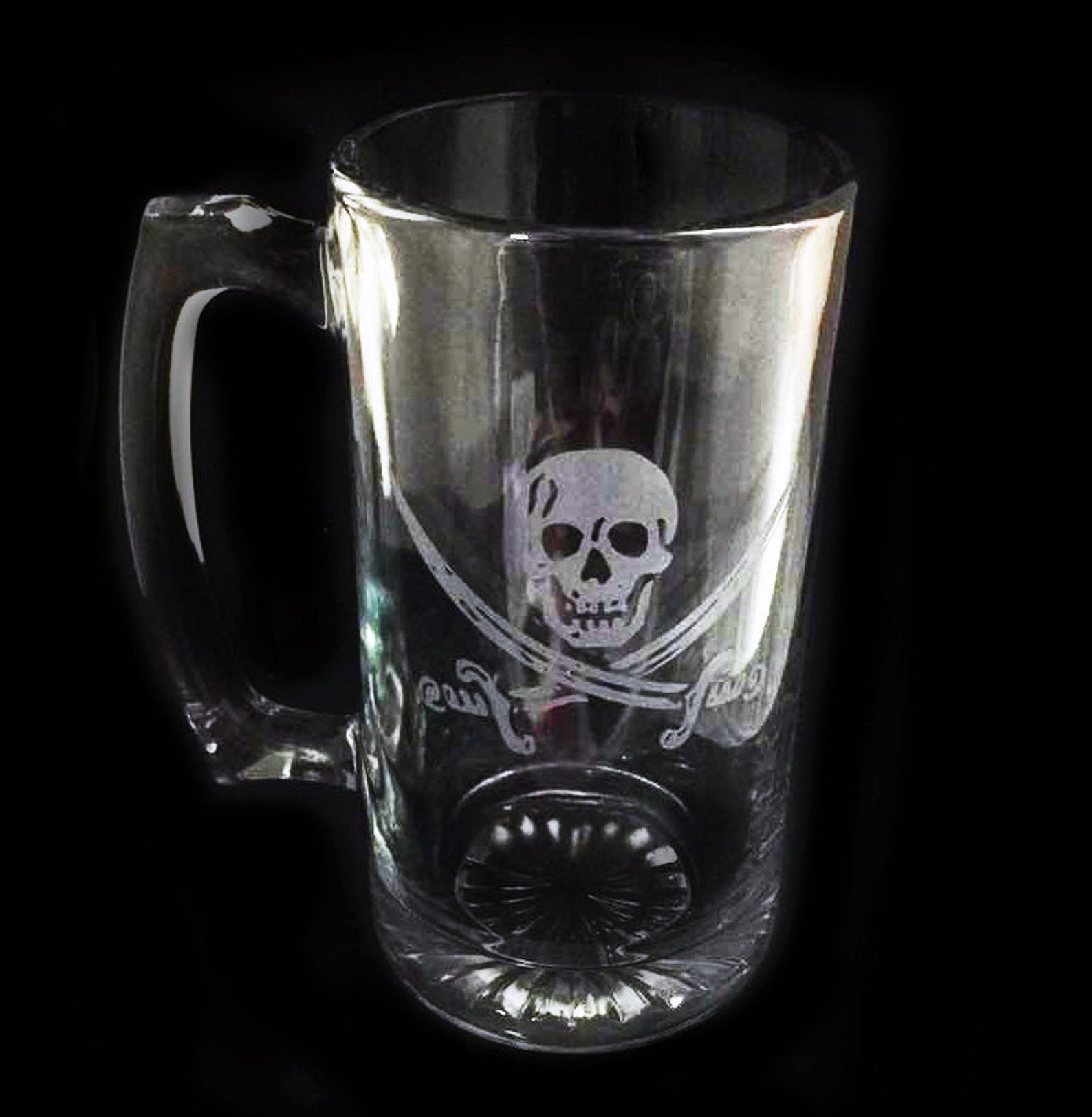 Jolly Roger Pirate Skull and Crossbones Design Custom Etched Large Beer ...