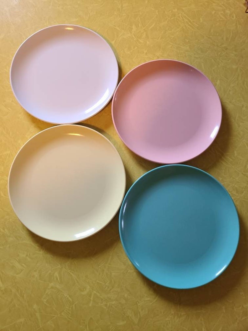 1960's Ovation Melmac Plates Colorful 7" Plates Vintage Melamine Plates ...