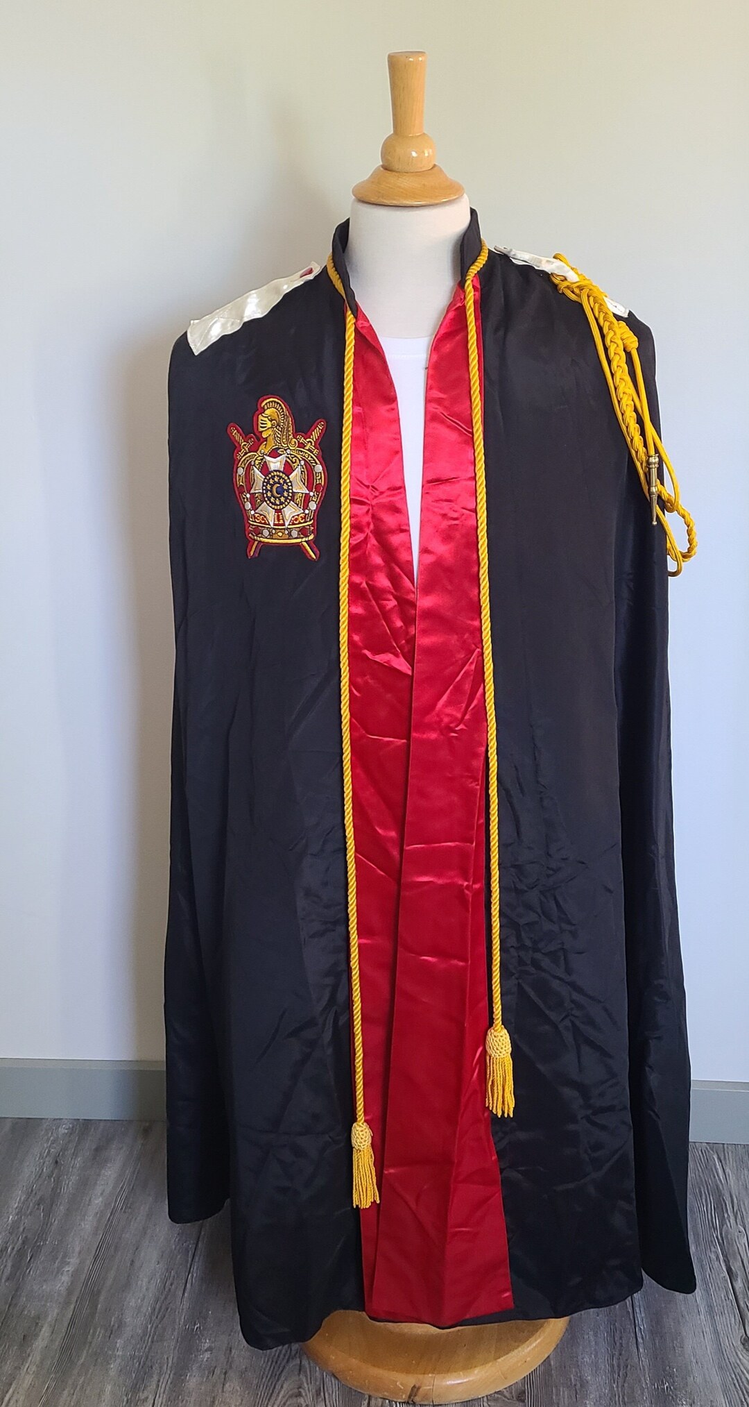 Vintage Masonic Cape Demolay Cape Vintage Masonic Demolay Cape C.E ...