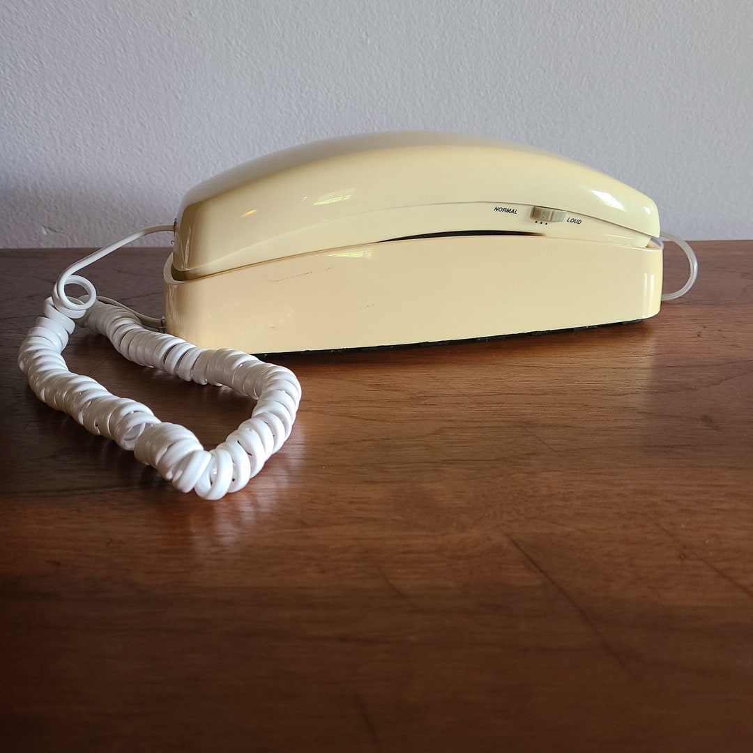 Vintage Trimline Phone 1980s Beige Yellowish Telephone Retro Push ...