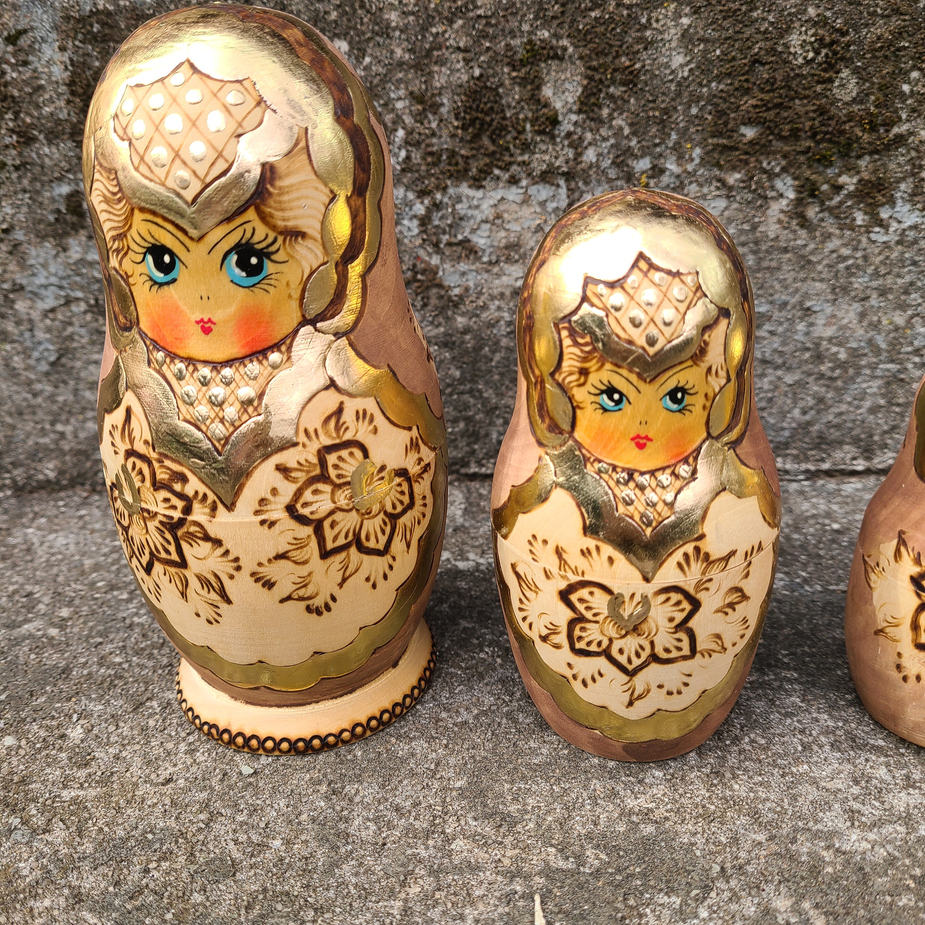 Vintage Nesting Dolls Matryoshka Nesting Dolls Made in Russia Hand ...