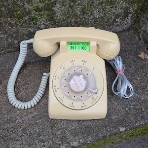 Vintage Pale Gold/beige Phone 1980's Rotary Phone Vintage Beige Desk ...
