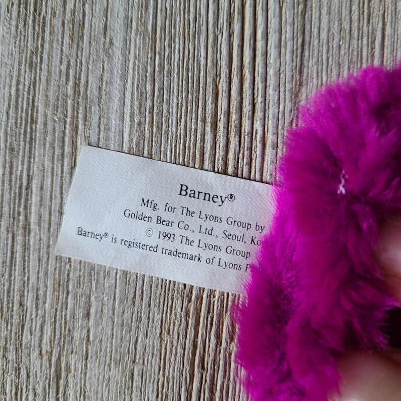 Vintage Barney Puppet 1990's Barney the Purple Dinosaur Hand Puppet ...