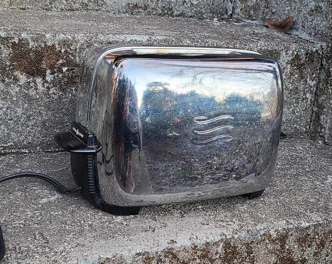 Vintage Chrome Toaster 1960s Chrome Toaster General Electric Silver ...