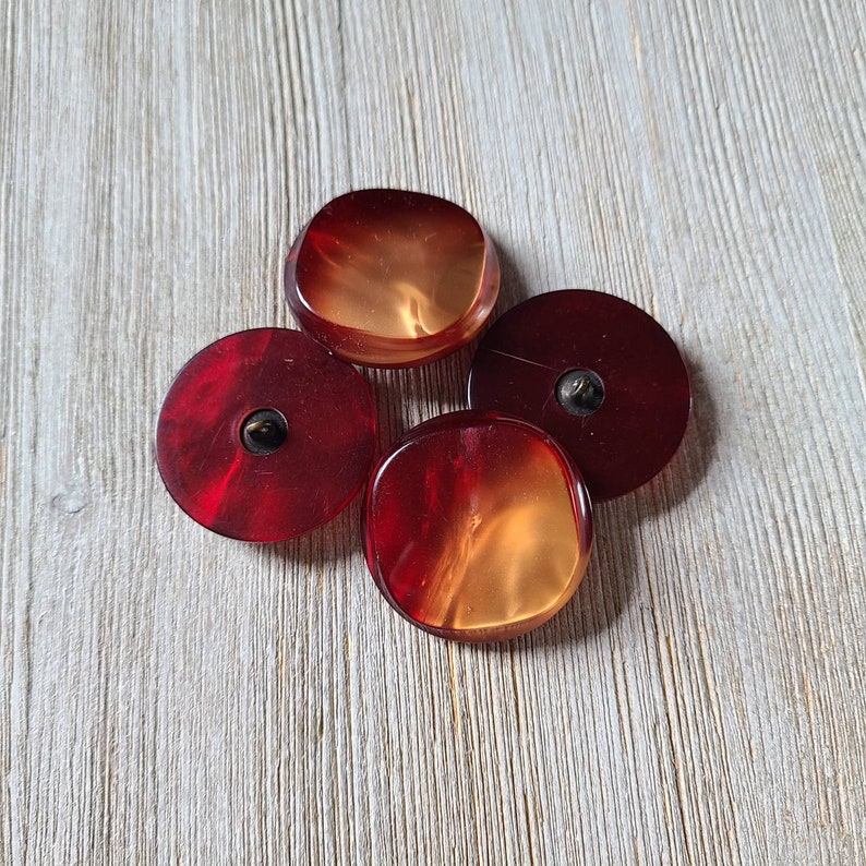 Vintage Amber Lucite Buttons 1960's Buttons Large Buttons - Etsy