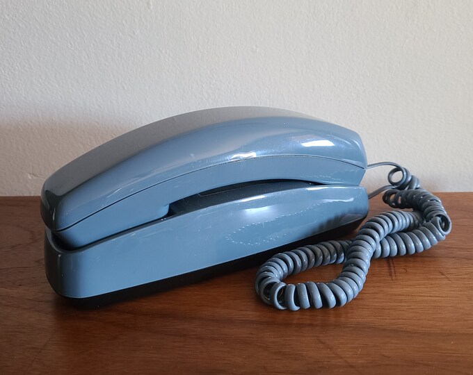 Vintage Blue Telephone 1980's Blue Trimline Push Button Phone Bellsouth ...