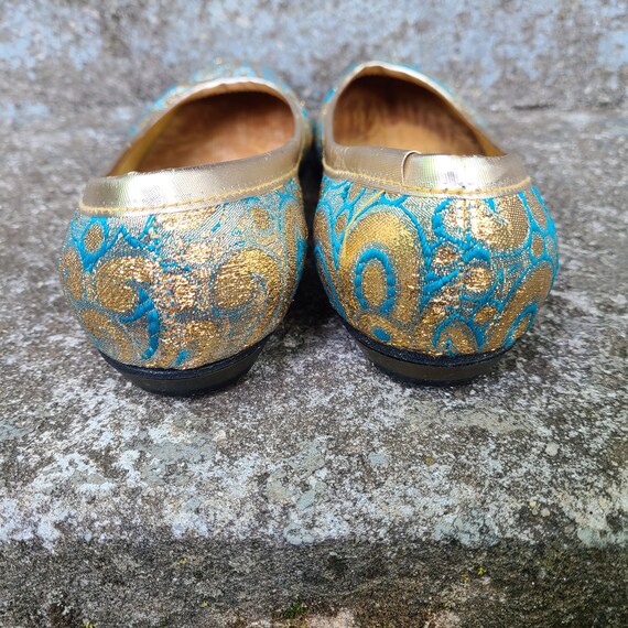 Vintage Ladies Shoes Gold Metallic Floral Shoes 1950'… - Gem