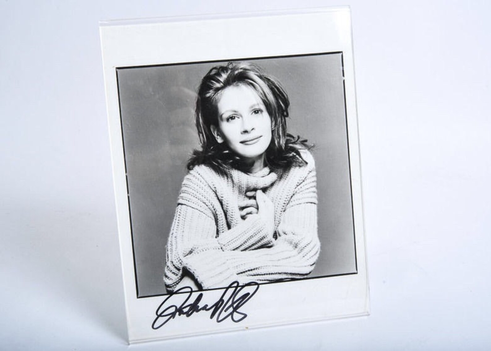 Julia Roberts Autograph, Black and White Photo, Pretty Woman, Steel ...