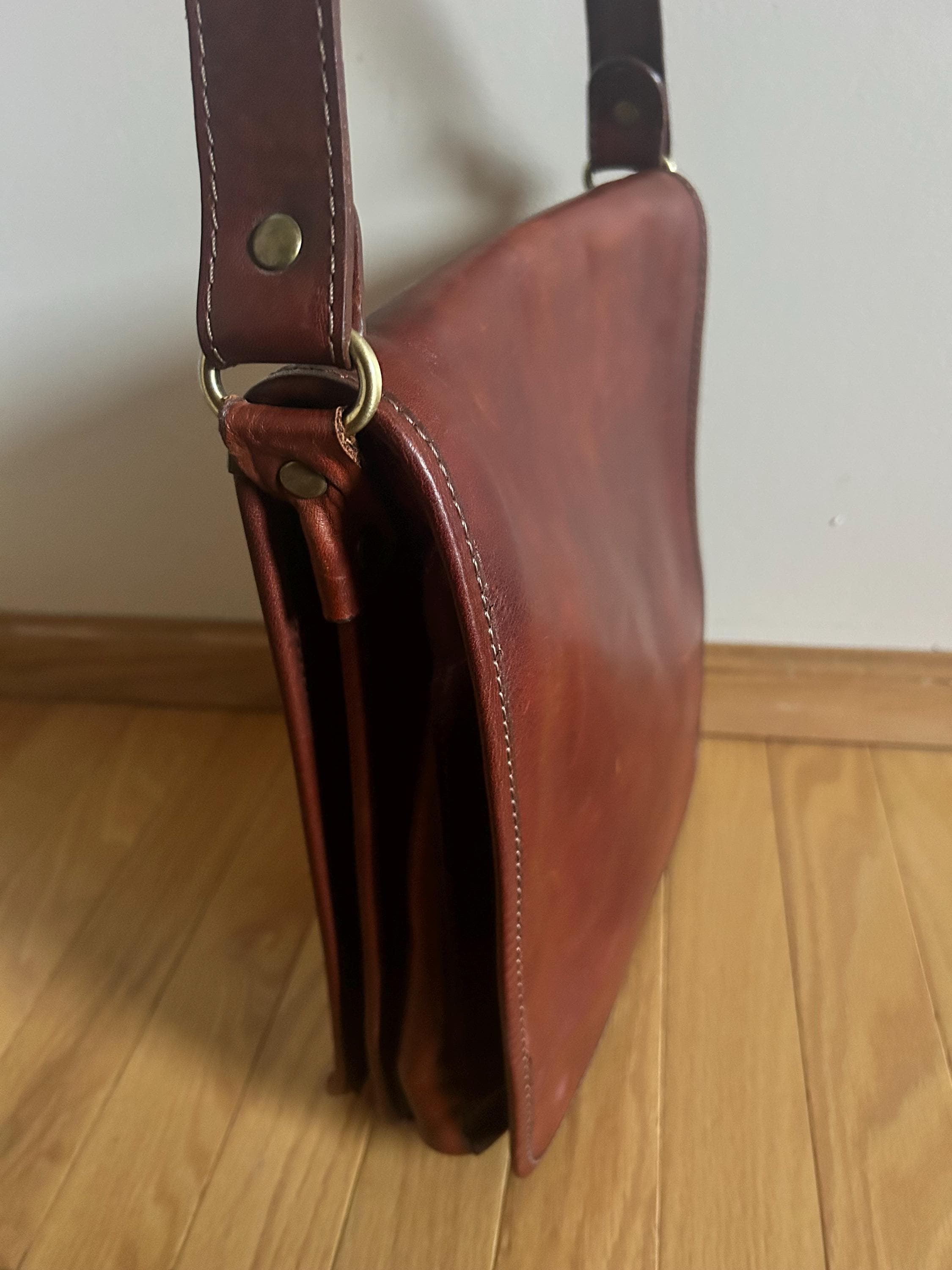 Vintage Rich Patina Cognac Brown Buffered Honey Leather BORSE IN PELLE ...