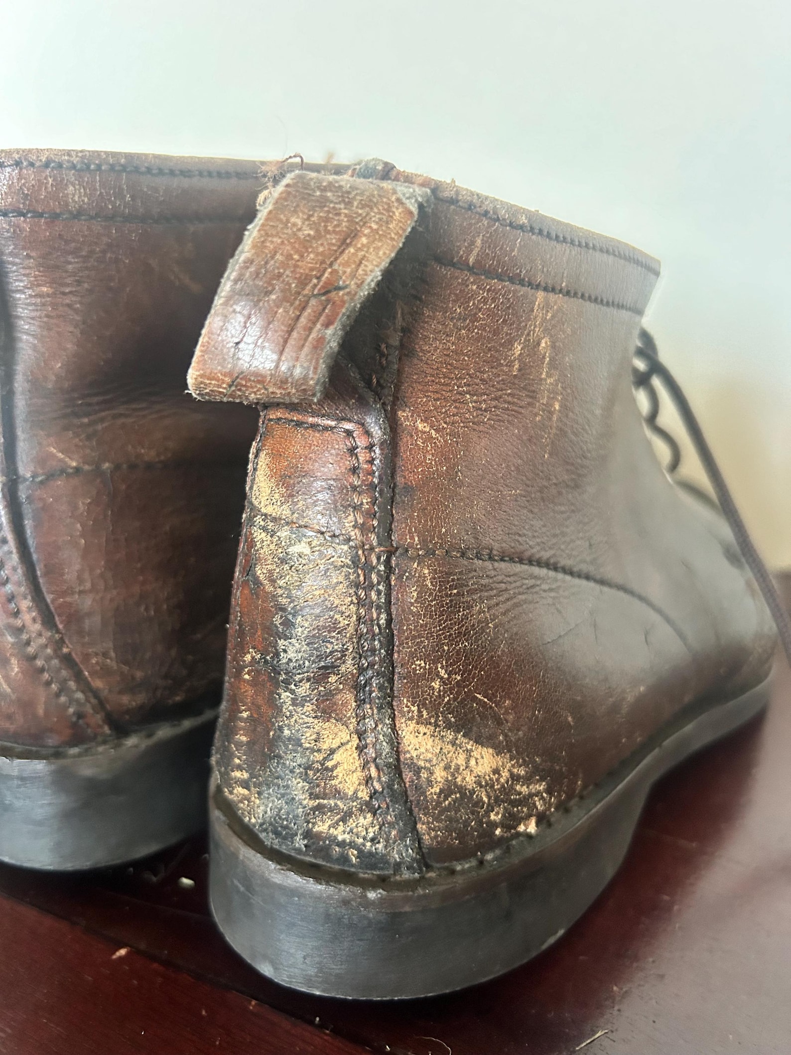 Men's Vintage Brown Leather GOKEY Botte Sauvage Snake Proof Ankle Moc ...