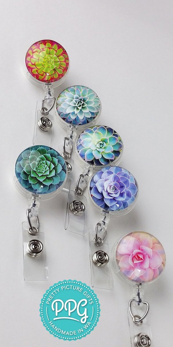 2 Pack Retractable Badge Holders With Cute Flower Design 2 Pack Cute ...
