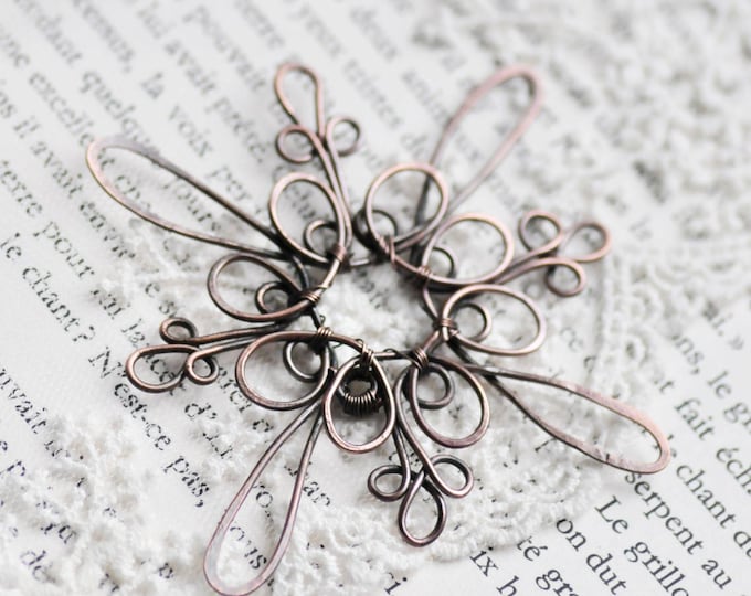 Christmas Wire Wrapped Snowflake Tutorial – DIY Winter Snowflake ...