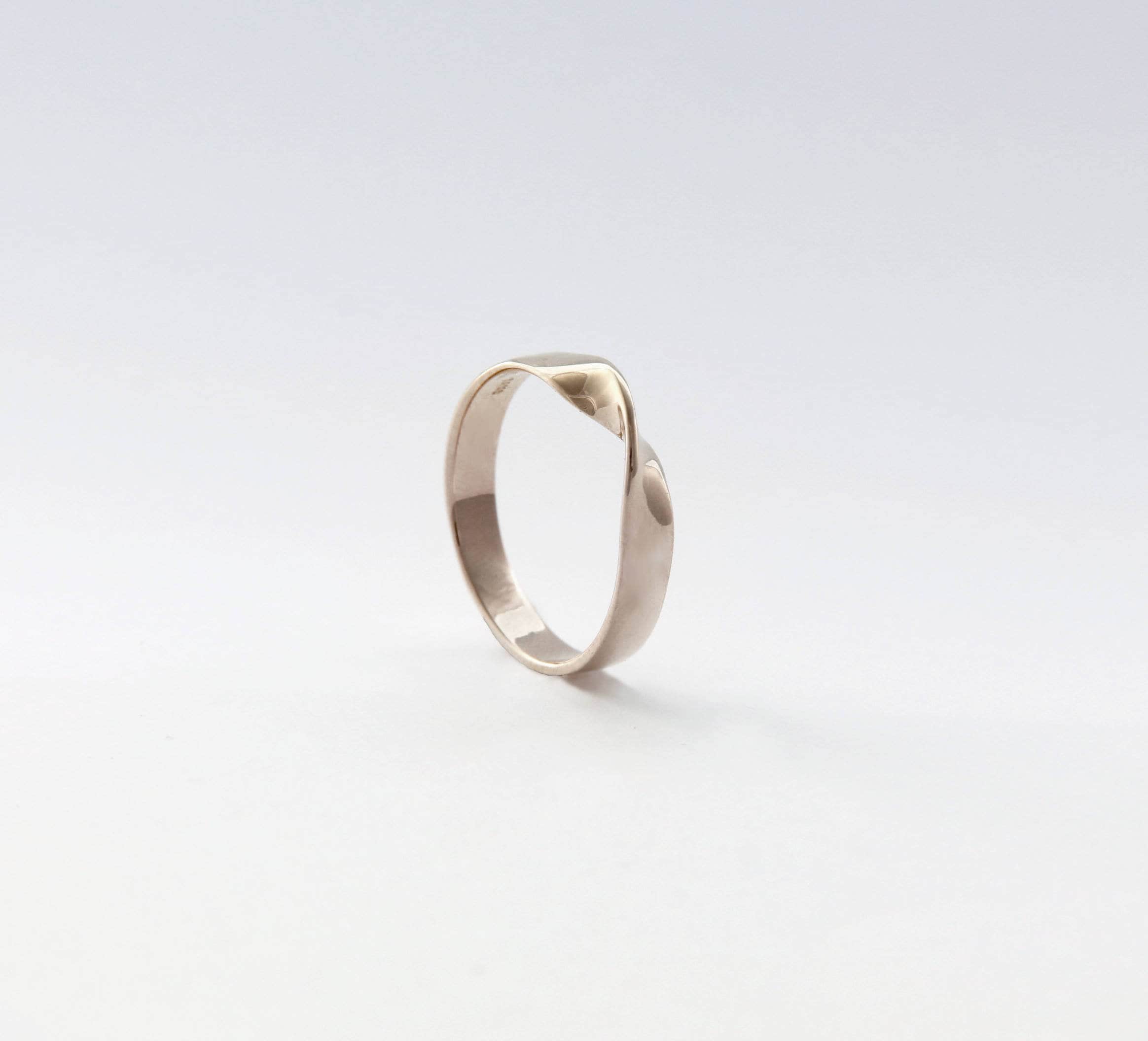 Mobius Strip Ring Mobius Ring white Gold Mobius Ring 14K White | Etsy