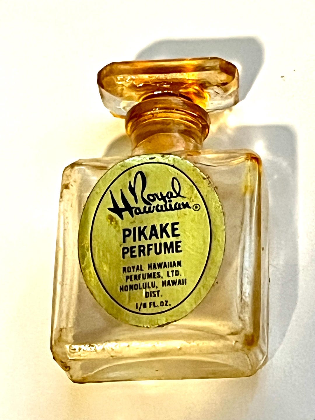 Vintage ~ Royal Hawaiian Pikake Perfume ~ Glass Bottle Display ~ 1.75 ...