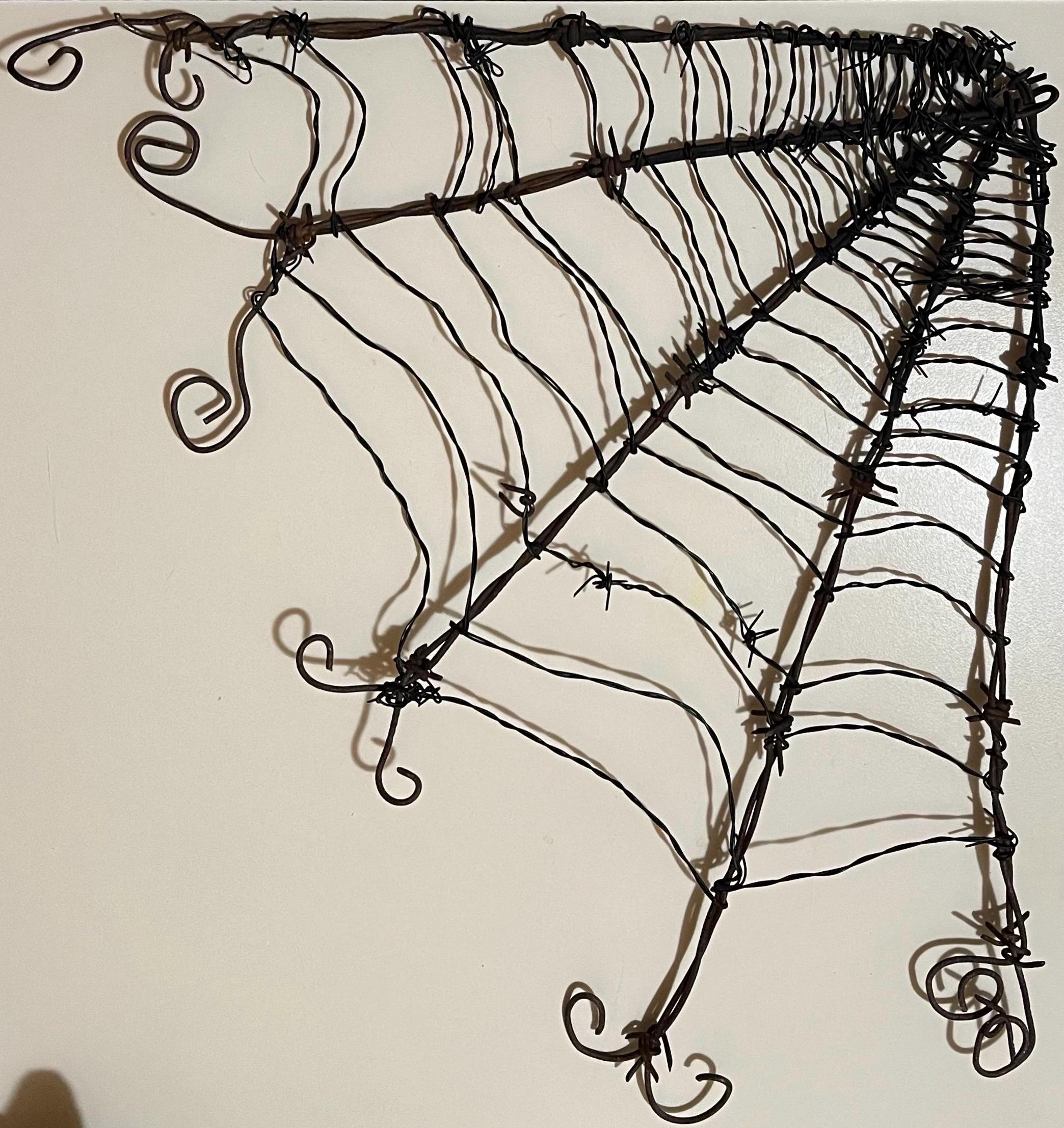 Barb Wire ~ Spider Web ~ Handmade ~ Repurposed ~ Sp@@ky ~ Creepy ...