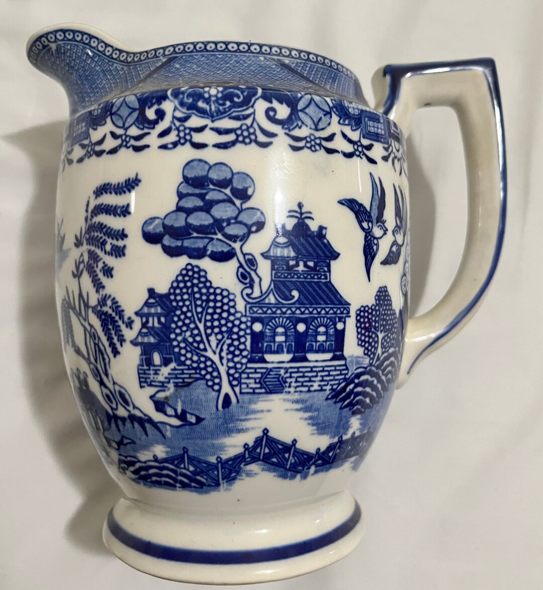 Momiyama ~ Pitcher ~ Made in Japan ~ Blue Willow - Etsy
