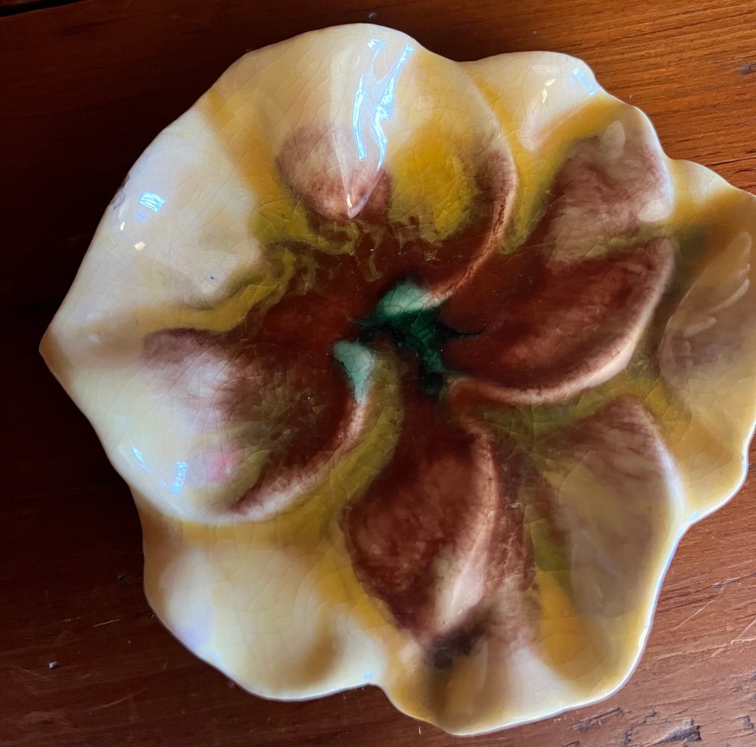 Majolica Vintage Pansy Trinket Flower Dish / Wall Decor ~ Marked 863 ...