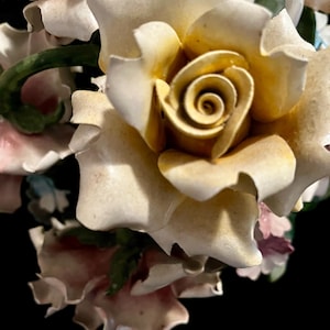 HUGE Vintage Capodimonte Roses Floral Italian Centerpiece - Etsy