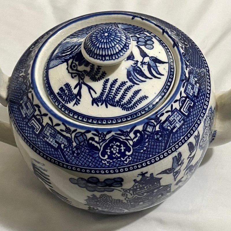 Blue Willow Teapot - Etsy