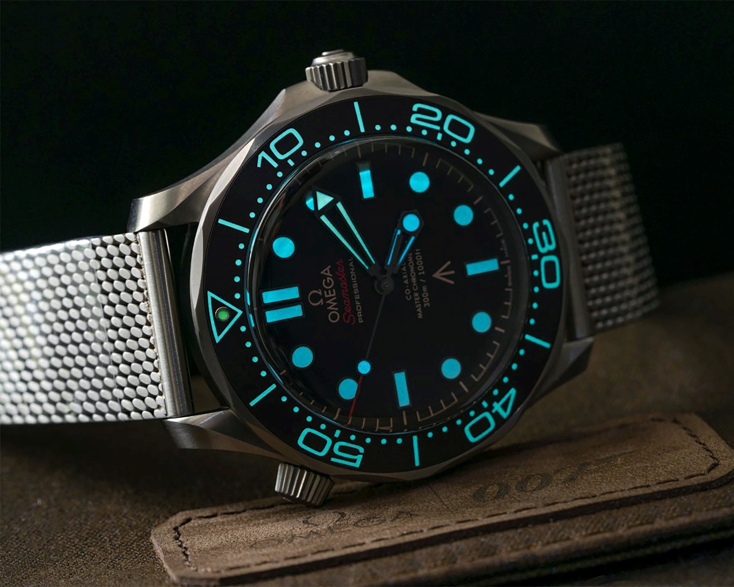 OMEGA Seamaster 300M 007 Edition No Time to Die Automatic Chronometer ...