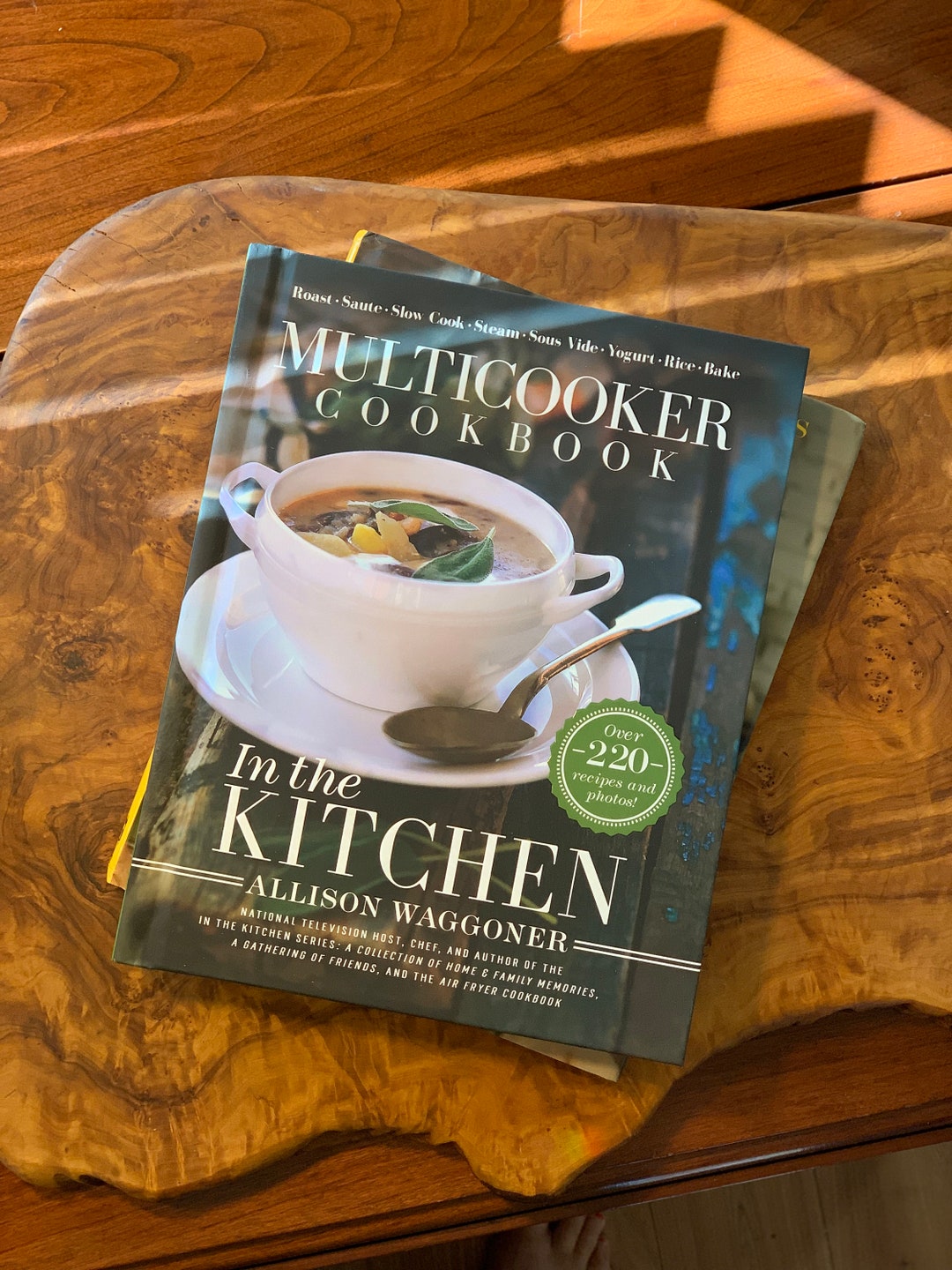 Mulitcooker Cookbook In the Kitchen Series by Allison Waggoner, Best ...