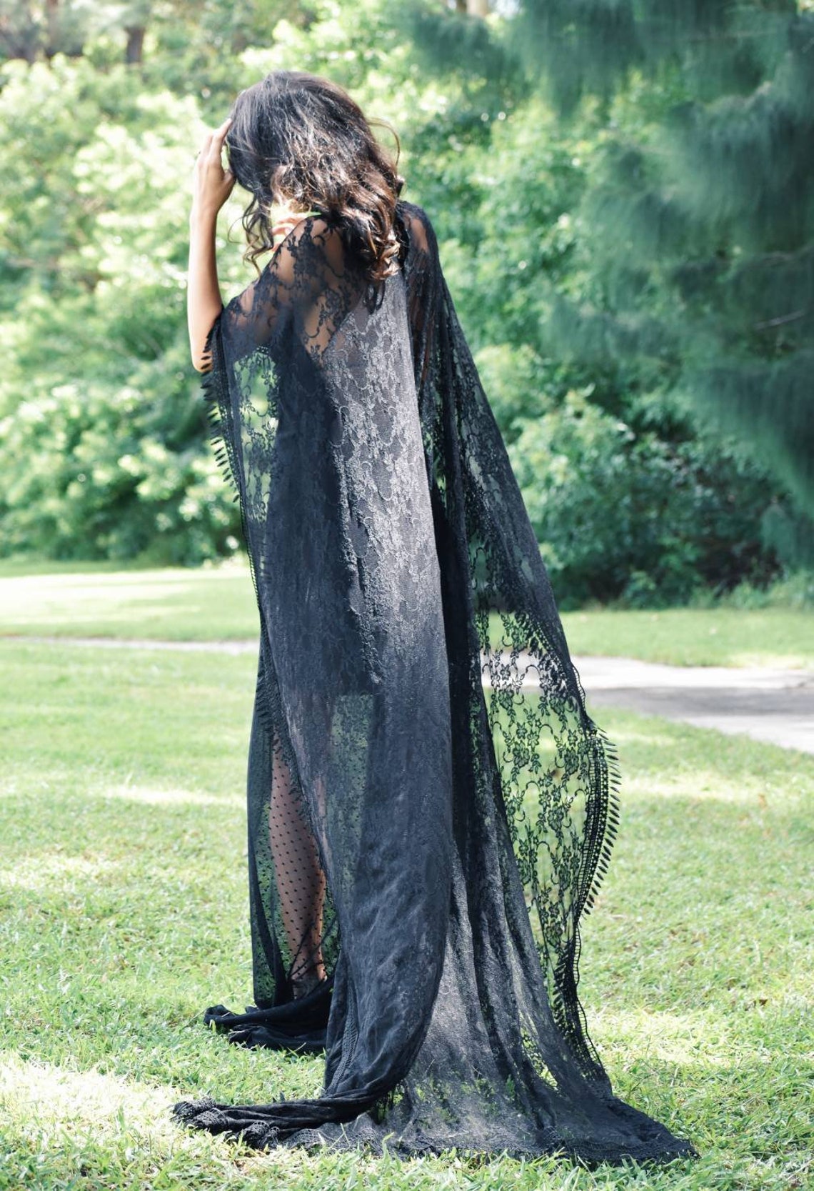 Black Lace Wedding Cape Long Lace Bridal Cape with Fringe | Etsy