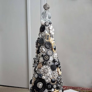 Jeweled Decorated Table Top Christmas Tree - Watches, Crystals, Buttons ...