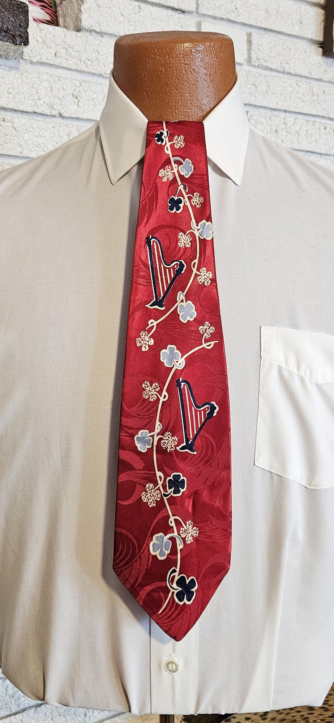 1950's Raspberry Rayon Tie With Navy and Blue Harps and Clovers ...
