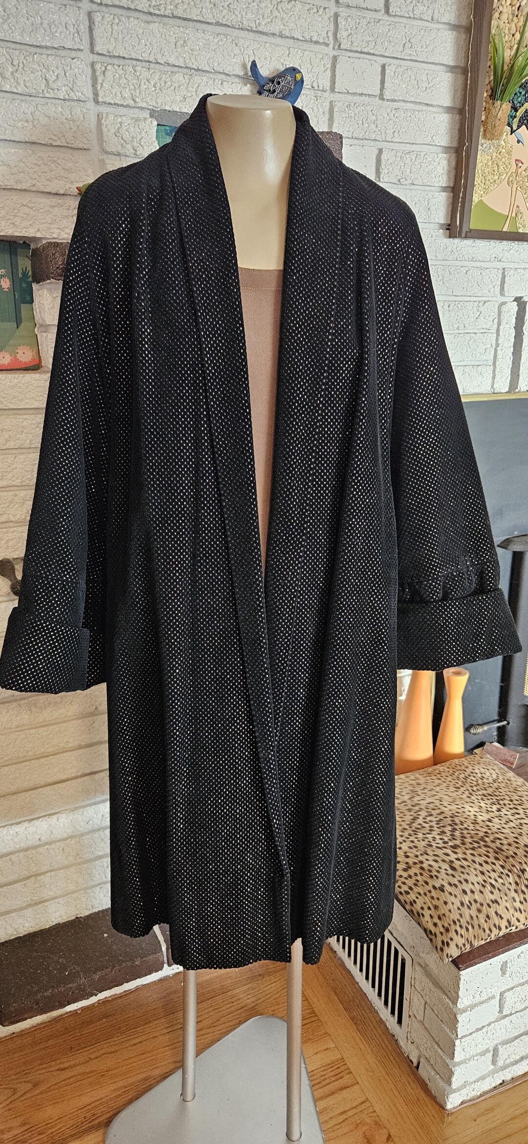 Amazing 1950's Black Wool Coat With Gold Thread Inlay Detail! Size M/L ...