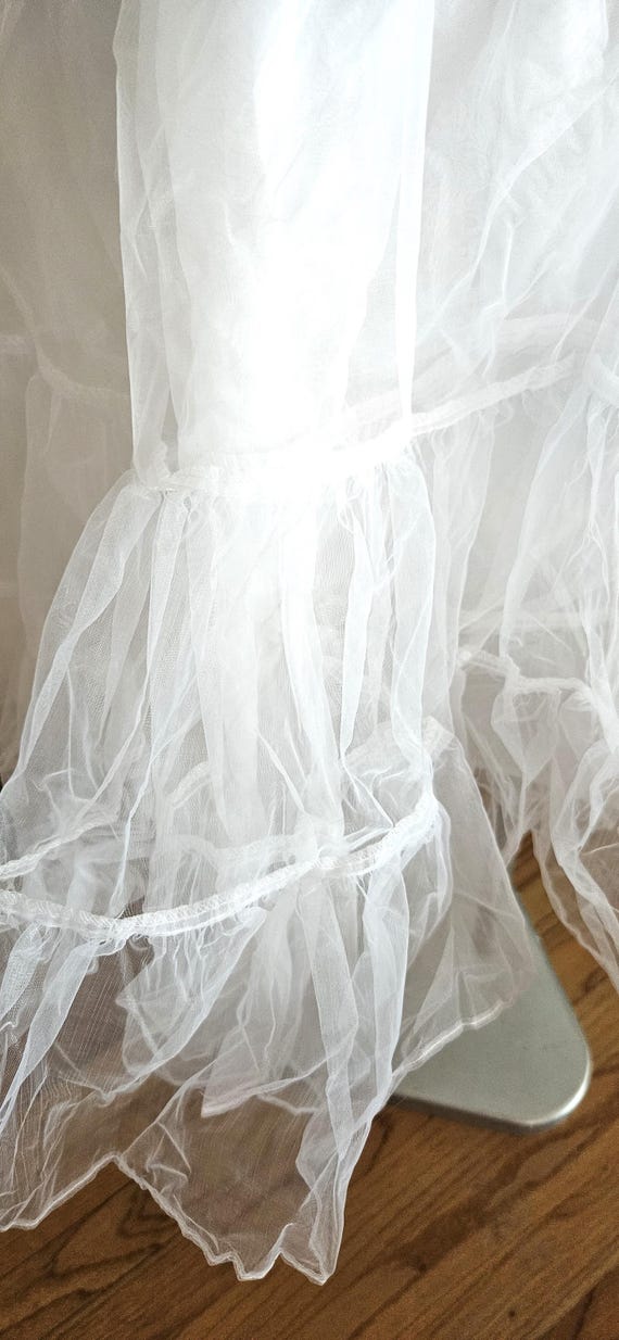 Retro 1950's Petticoat Crinoline in White! Size L - Gem