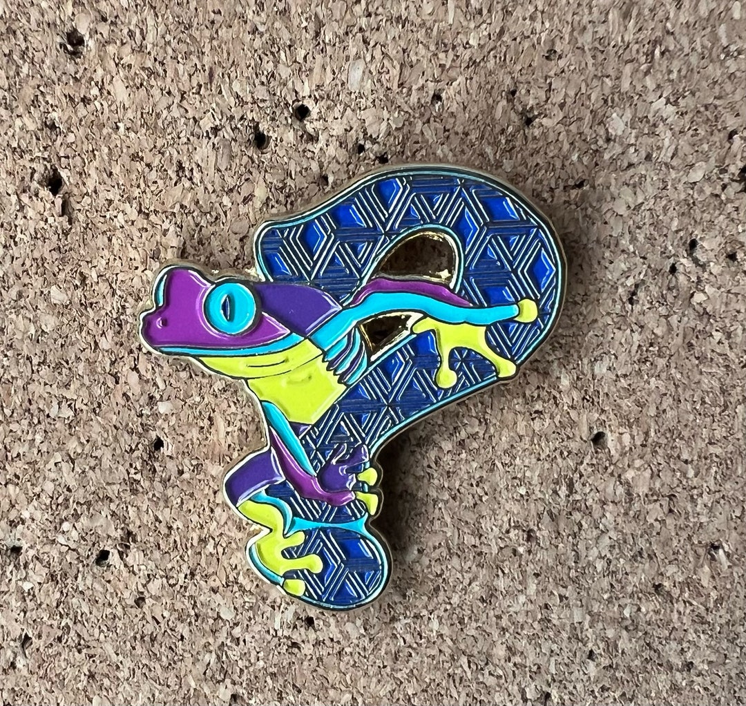 Tipper Frog Pin - Etsy
