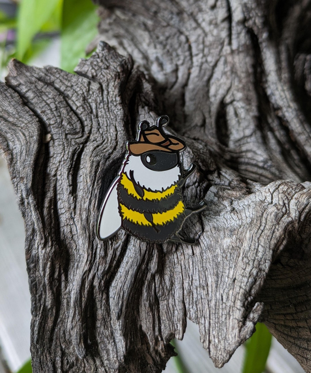 Beehaw Bumblebee - Hard Enamel Pin - Etsy