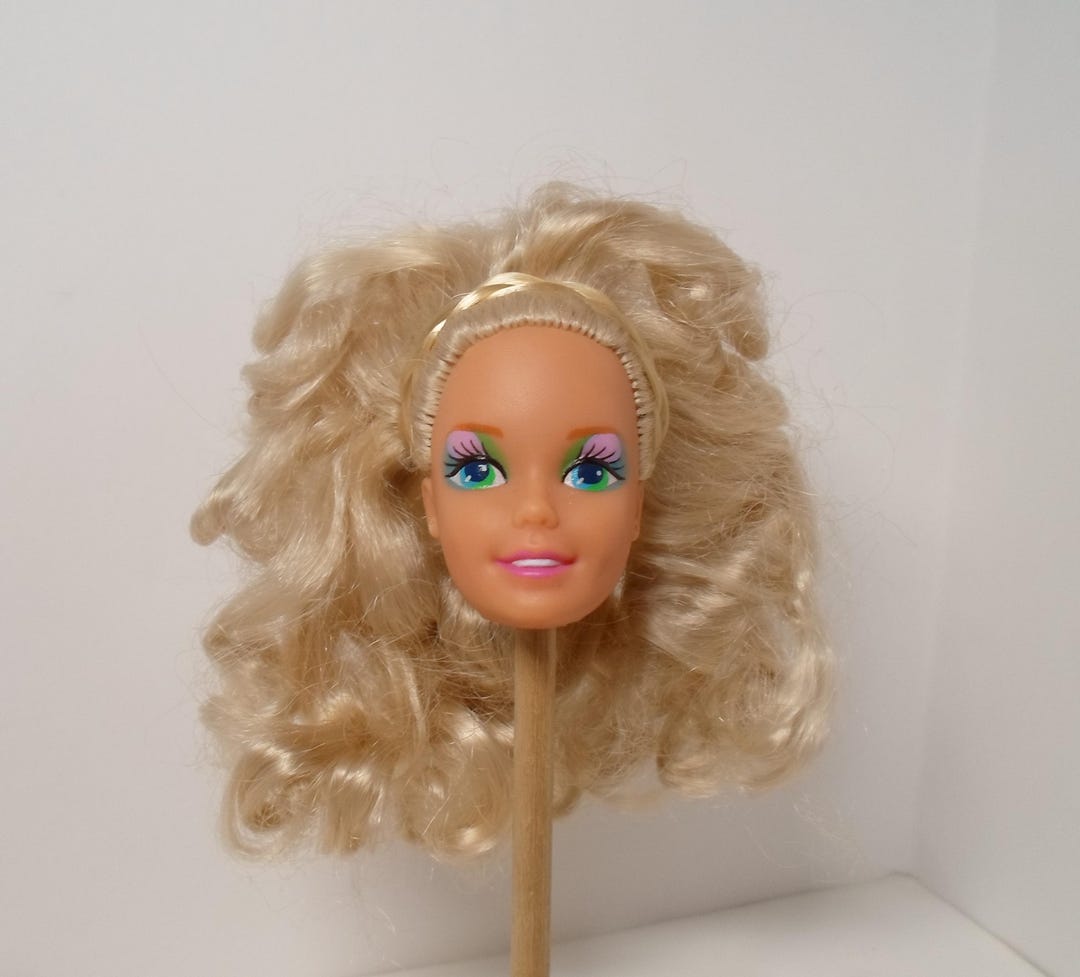 Vintage Barbie Head to Replace , 1990 Costume Ball Barbie Head Only ...