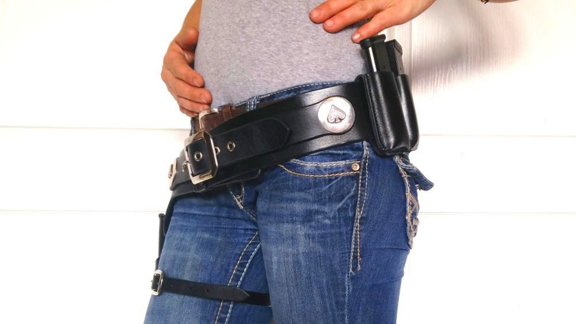 Gunfighter Rig With Solid Silver Wyatt Earp Conchos With Double ...