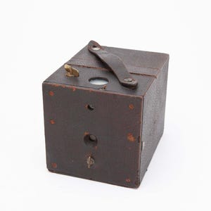 KODAK No. 2 FALCON Roll Film Camera - Vintage 1897 - RARE Display Piece ...