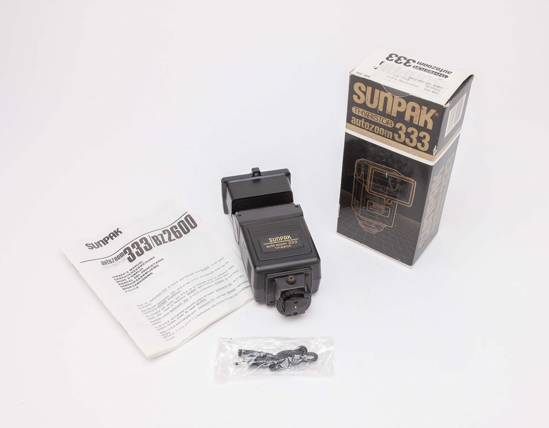 SUNPAK 333 Auto Zoom Flash - New - Original Box With Instructions - Etsy