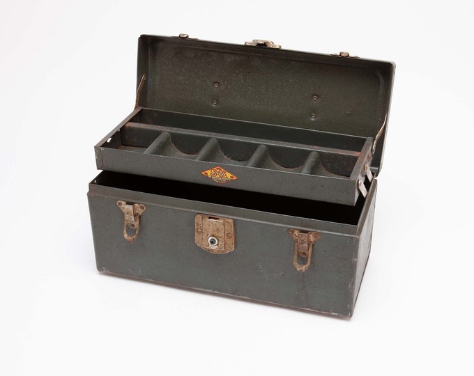 Vintage 1940's SHERMAN KLOVE Tool Box - All Steel Construction - One ...