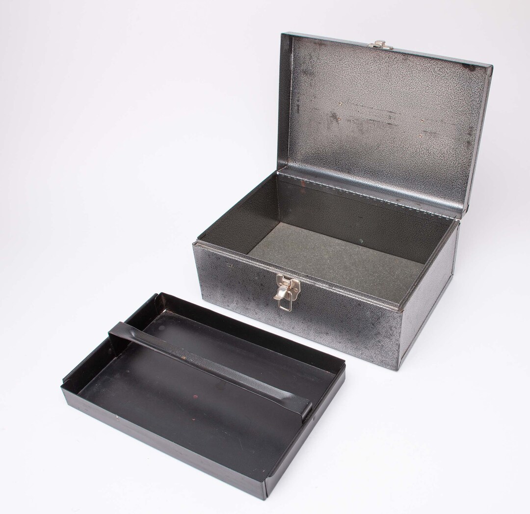 Vintage Gray Tool Box - Heavy All Steel Construction - Lift Out Tray ...