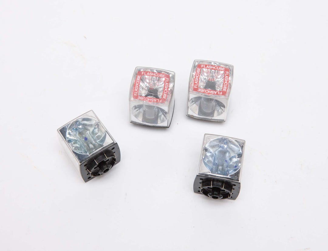 Flash Cubes - 4 Cubes - Vintage Photography - for Kodak Instamatic and ...