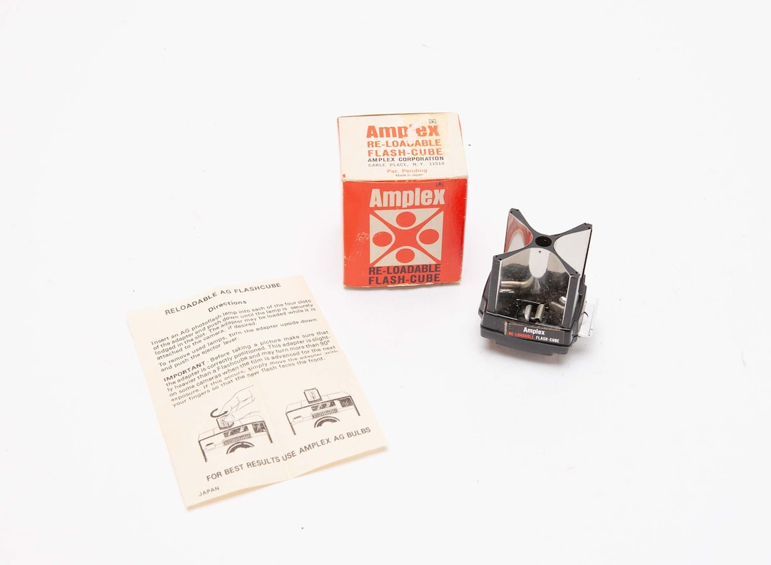 AMPLEX Re-loadable Flash-cube - Use AG Flash Bulbs With Magic Cube ...