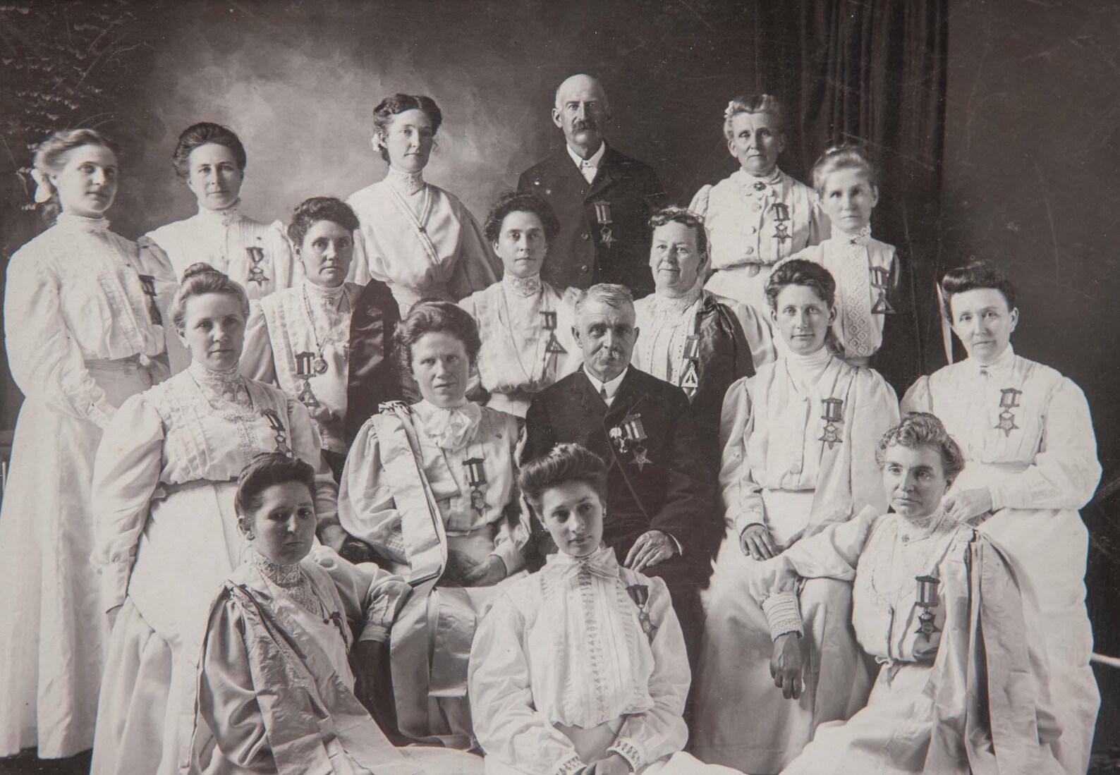 Vintage 1920's Photo - Members of the ORDER of the EASTERN STAR ...
