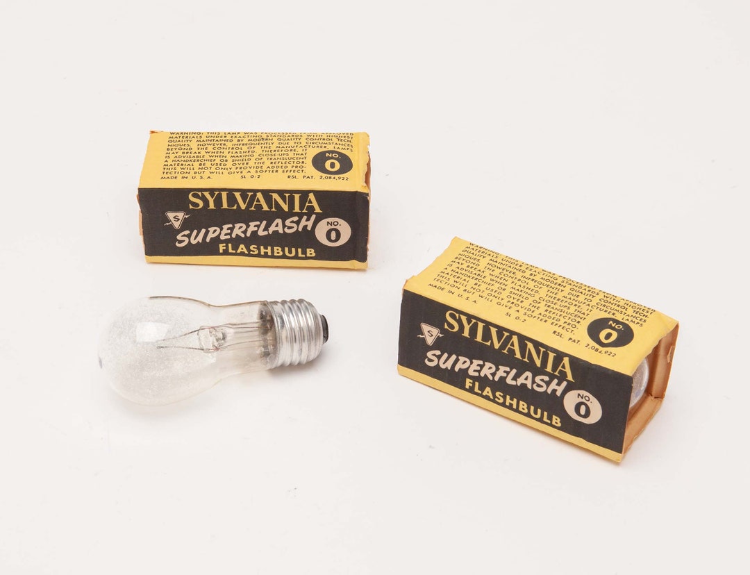 SYLVANIA Superflash Flash Bulbs - No. 0 - Large Bulb With Standard Base ...