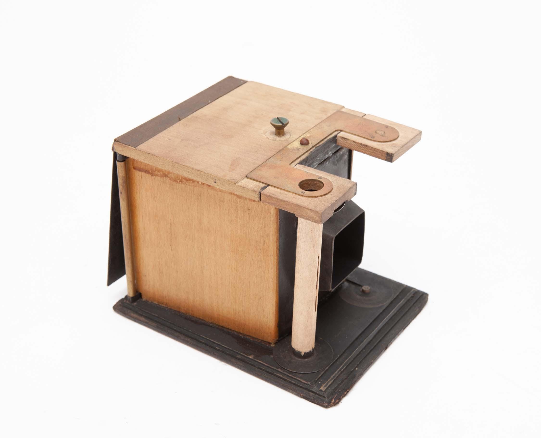 KODAK No. 2 FALCON Roll Film Camera - Vintage 1897 - RARE Display Piece ...